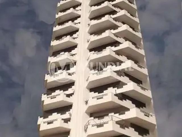 Apartamento para Locação em Balneário Camboriú/SC Centro 3 Quartos