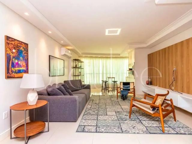 Apartamento para Locação em Balneário Camboriú/SC Centro 3 Quartos