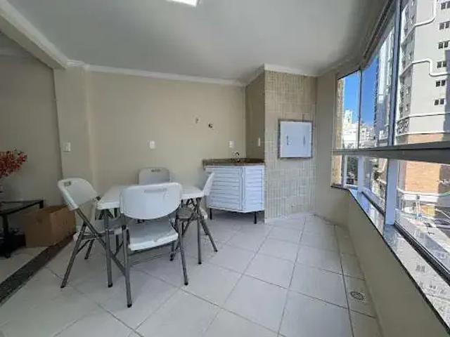 Apartamento para Locação em Balneário Camboriú/SC Centro 2 Quartos