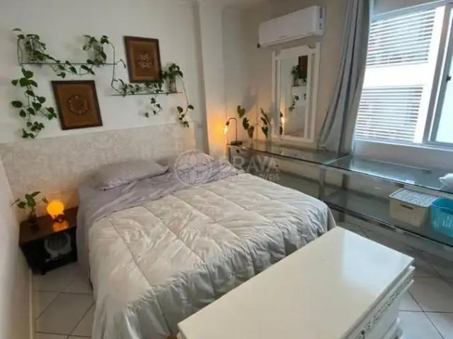 Apartamento para Locação em Balneário Camboriú/SC Centro 2 Quartos