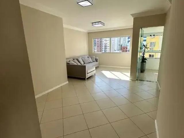 Apartamento para Locação em Balneário Camboriú/SC Centro 2 Quartos