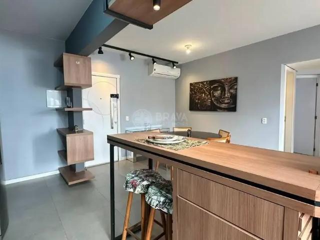Apartamento para Locação em Balneário Camboriú/SC Centro 2 Quartos