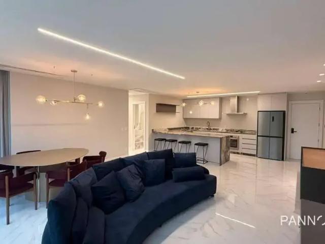 Apartamento para Locação em Balneário Camboriú/SC Centro 4 Quartos