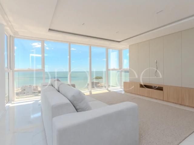 Apartamento para Locação em Balneário Camboriú/SC Centro 4 Quartos