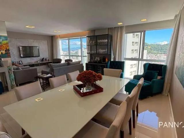 Apartamento para Locação em Balneário Camboriú/SC Centro 4 Quartos