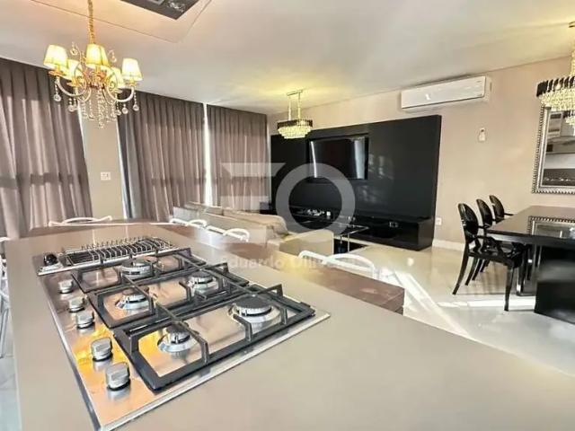 Apartamento para Locação em Balneário Camboriú/SC Centro 4 Quartos