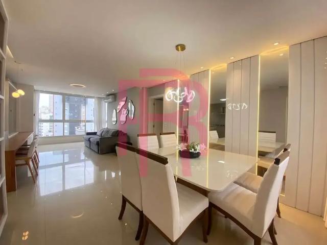 Apartamento para Locação em Balneário Camboriú/SC Centro 4 Quartos