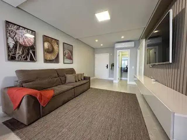 Apartamento para Locação em Balneário Camboriú/SC Centro 4 Quartos