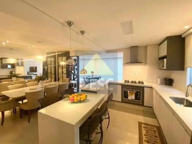 Apartamento para Locação em Balneário Camboriú/SC Centro 4 Quartos