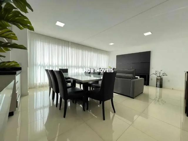 Apartamento para Locação em Balneário Camboriú/SC Centro 4 Quartos