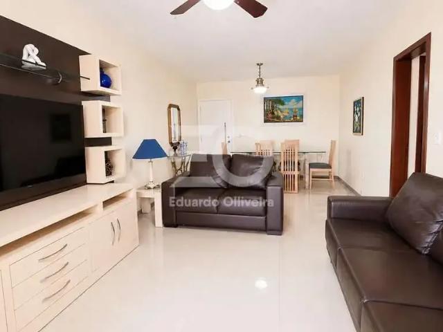 Apartamento para Locação em Balneário Camboriú/SC Centro 4 Quartos