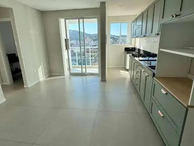 Apartamento para Locação em Balneário Camboriú/SC Nações 2 Quartos