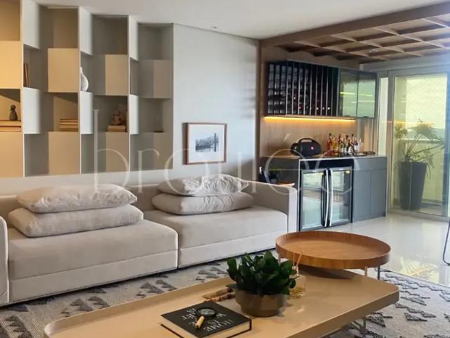 Apartamento para Locação em Balneário Camboriú/SC Pioneiros 3 Quartos