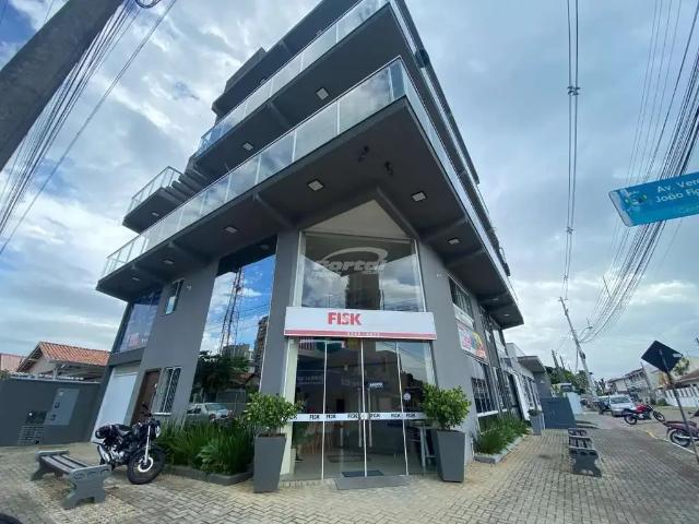 Apartamento para Locação em Balneário Piçarras/SC Centro 2 Quartos