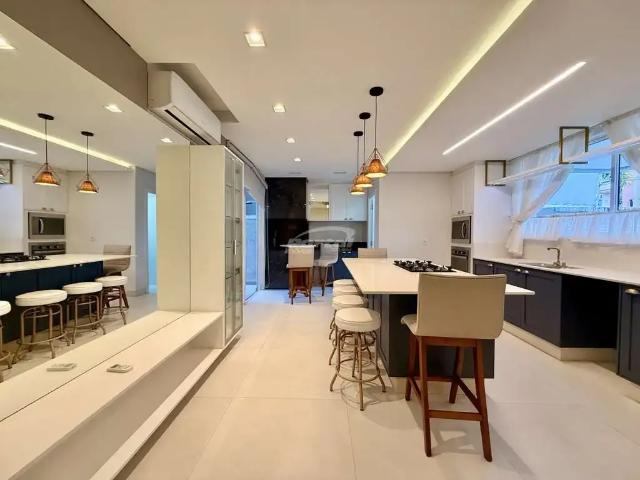 Apartamento para Locação em Balneário Piçarras/SC Itacolomi 3 Quartos