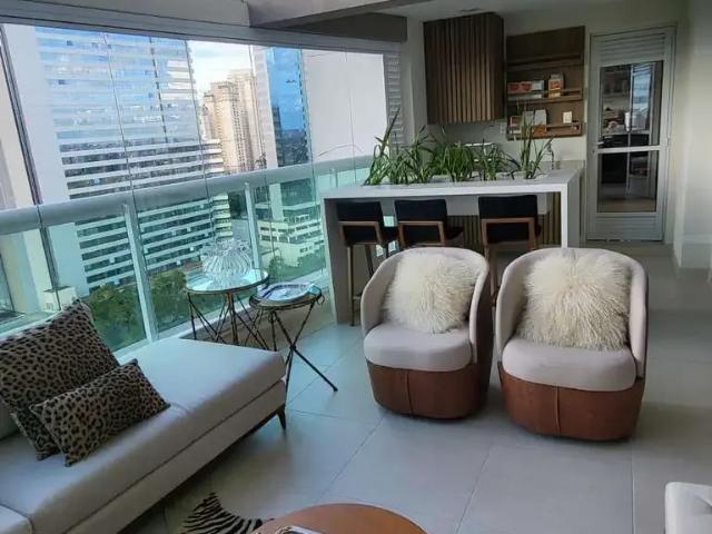 Apartamento para Locação em Barueri/SP Alphaville 18 Forte 4 Quartos