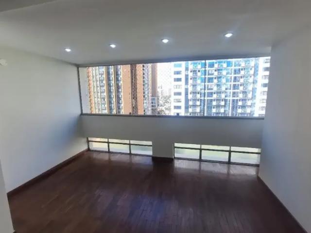 Apartamento para Locação em Barueri/SP Alphaville Empresarial 4 Quartos