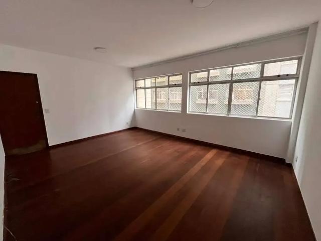 Apartamento para Locação em Belo Horizonte/MG Funcionários 3 Quartos