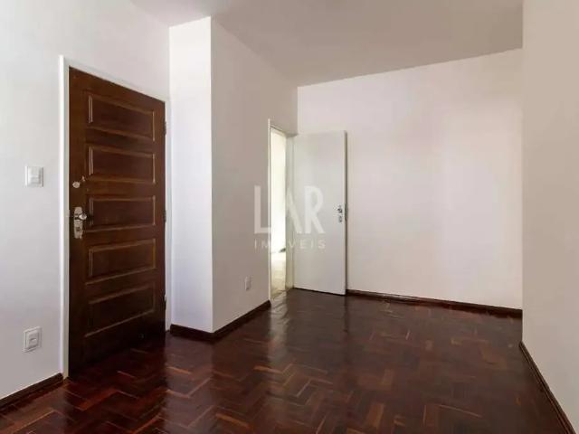 Apartamento para Locação em Belo Horizonte/MG Floresta 3 Quartos
