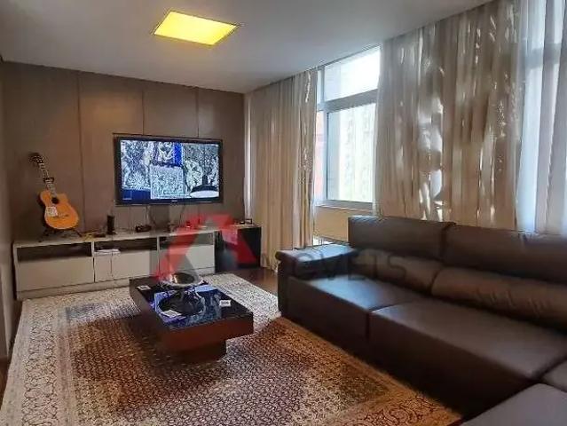 Apartamento para Locação em Belo Horizonte/MG Lourdes 4 Quartos