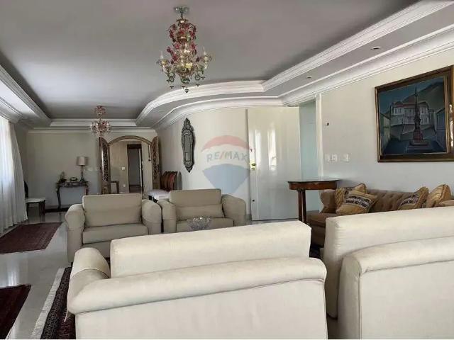 Apartamento para Locação em Belo Horizonte/MG Lourdes 4 Quartos
