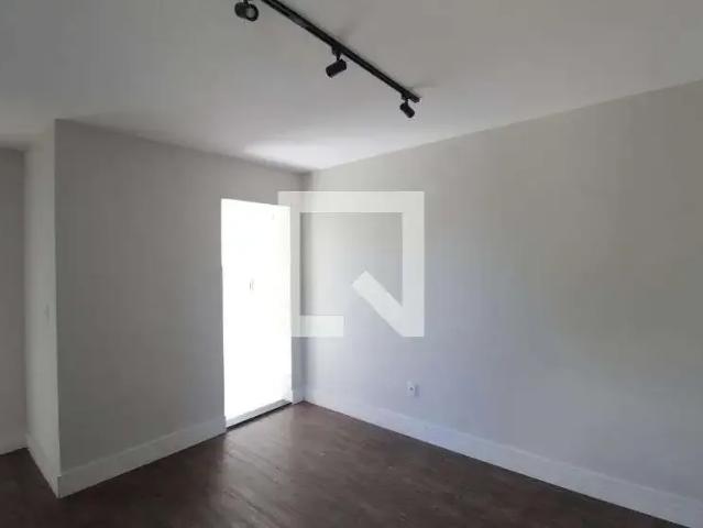 Apartamento para Locação em Belo Horizonte/MG São Francisco 2 Quartos