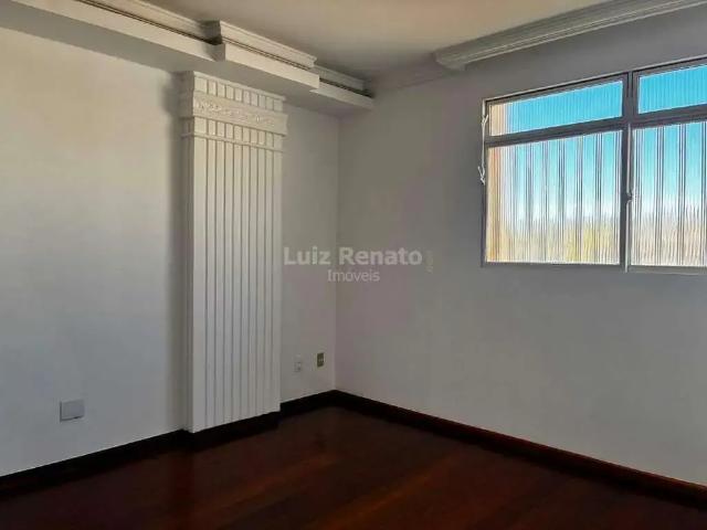 Apartamento para Locação em Belo Horizonte/MG Santa Efigênia 3 Quartos