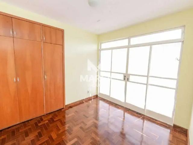 Apartamento para Locação em Belo Horizonte/MG Santa Efigênia 3 Quartos