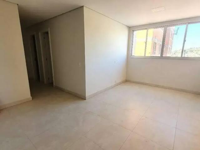 Apartamento para Locação em Belo Horizonte/MG Santa Efigênia 3 Quartos