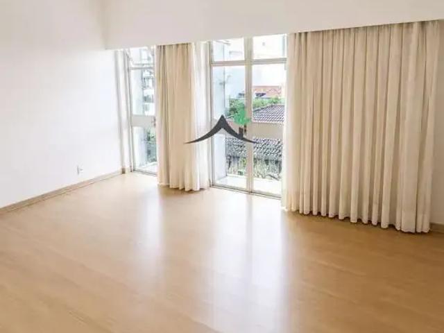 Apartamento para Locação em Belo Horizonte/MG Santa Lúcia 3 Quartos
