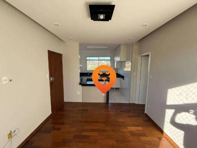 Apartamento para Locação em Belo Horizonte/MG Santa Tereza 3 Quartos