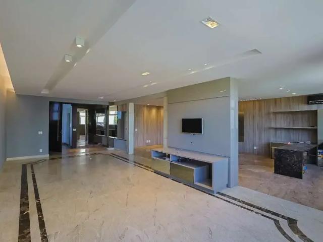 Apartamento para Locação em Belo Horizonte/MG Santo Agostinho 4 Quartos