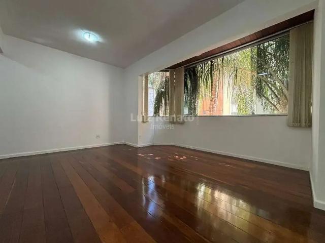 Apartamento para Locação em Belo Horizonte/MG Santo Antônio 3 Quartos