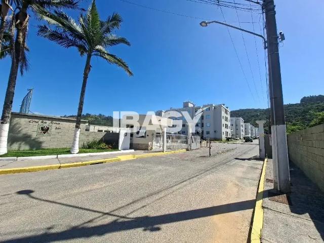 Apartamento para Locação em Biguaçu/SC Fundos 2 Quartos