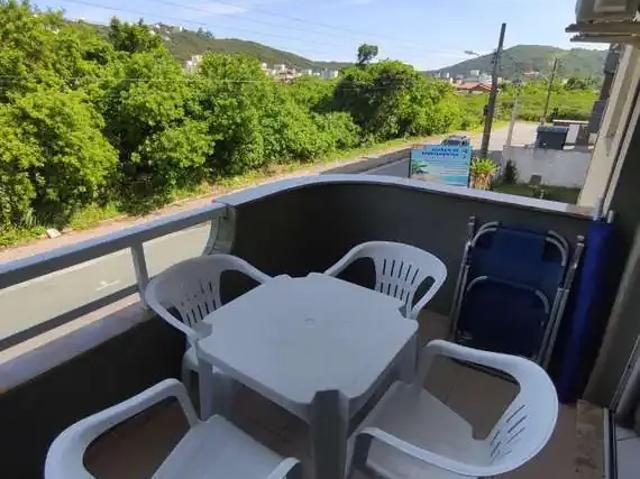 Apartamento para Locação em Bombinhas/SC Bombas 2 Quartos