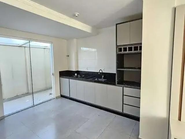 Apartamento para Locação em Camboriú/SC Centro 2 Quartos