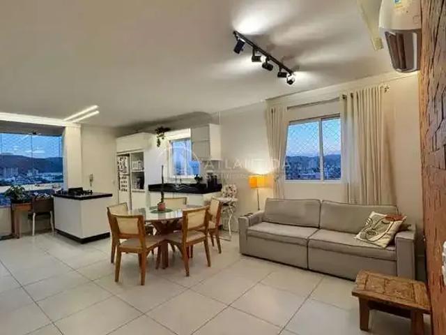 Apartamento para Locação em Camboriú/SC Centro 2 Quartos