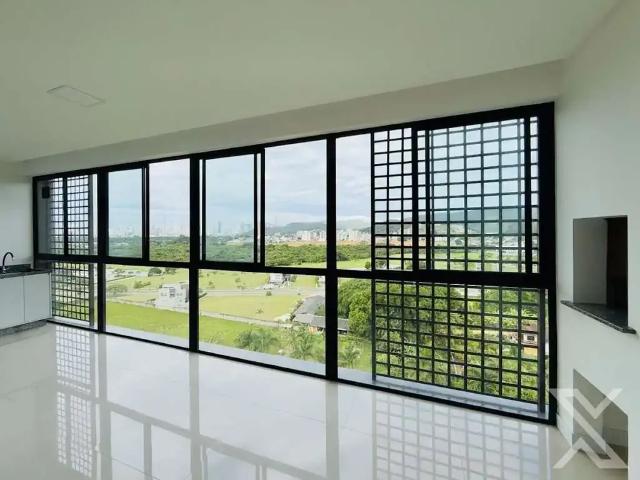 Apartamento para Locação em Camboriú/SC Centro 3 Quartos