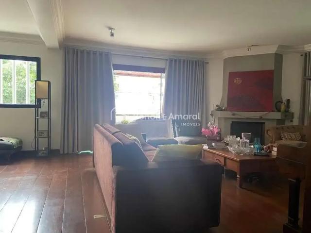 Apartamento para Locação em Campinas/SP Cambuí 4 Quartos
