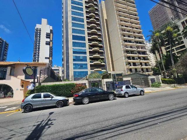 Apartamento para Locação em Campinas/SP Cambuí 4 Quartos