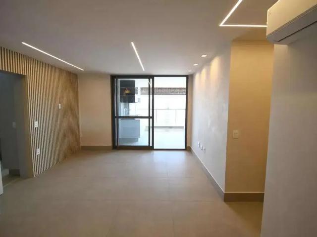 Apartamento para Locação em Campinas/SP Cambuí 3 Quartos