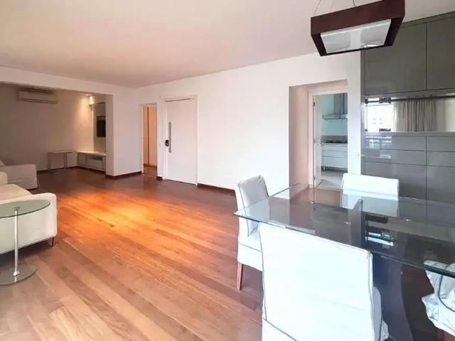 Apartamento para Locação em Campinas/SP Cambuí 3 Quartos