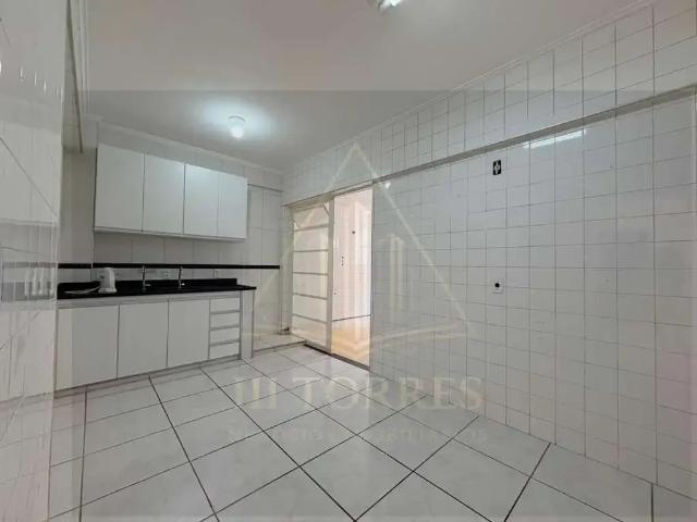 Apartamento para Locação em Campinas/SP Cambuí 3 Quartos