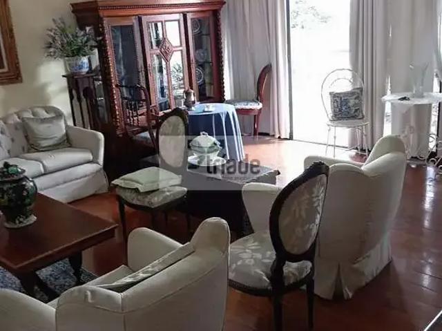 Apartamento para Locação em Campos dos Goytacazes/RJ Centro 3 Quartos