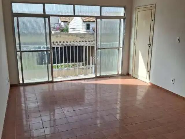 Apartamento para Locação em Campos dos Goytacazes/RJ Centro 3 Quartos