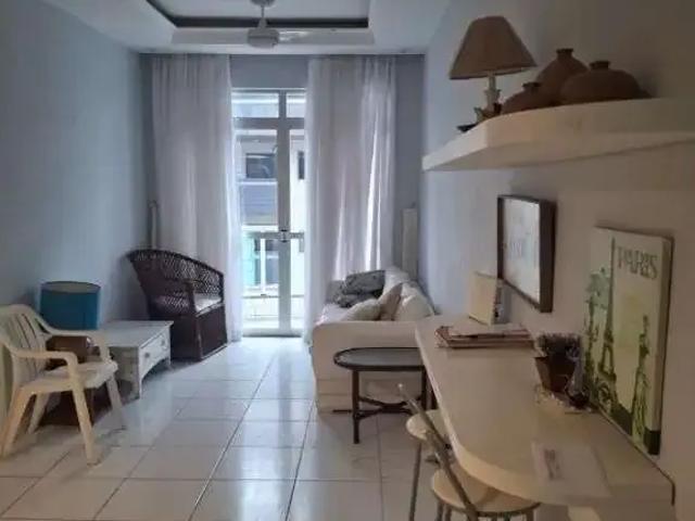 Apartamento para Locação em Cabo Frio/RJ Braga 2 Quartos