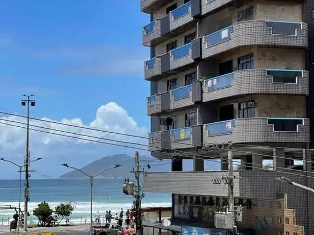 Apartamento para Locação em Cabo Frio/RJ Centro 2 Quartos