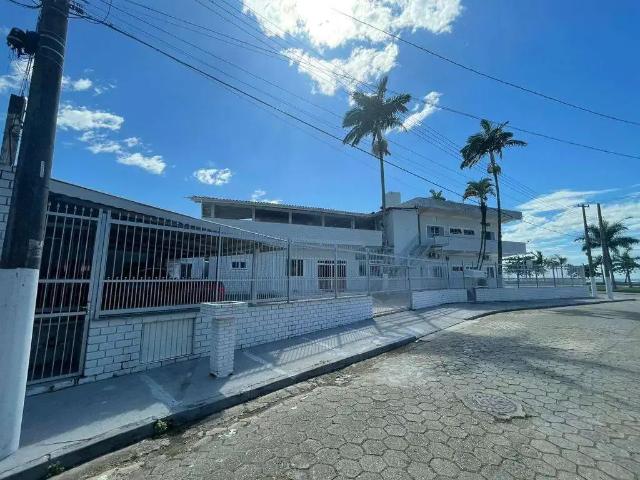 Apartamento para Locação em Caraguatatuba/SP Praia das Palmeiras 13 Quartos