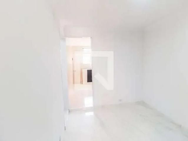 Apartamento para Locação em Carapicuíba/SP Jardim Santo Estêvão 1 Quartos