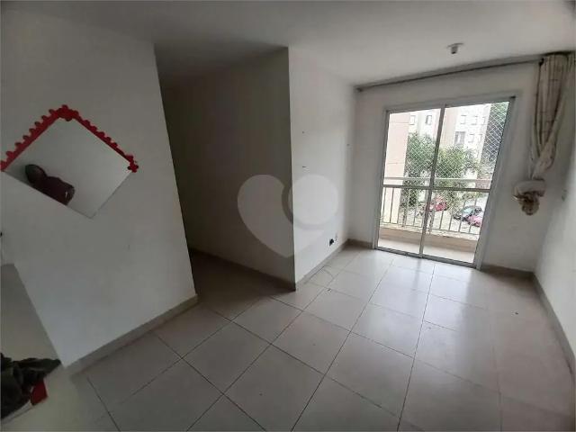 Apartamento para Locação em Cotia/SP Jardim Ísis 2 Quartos